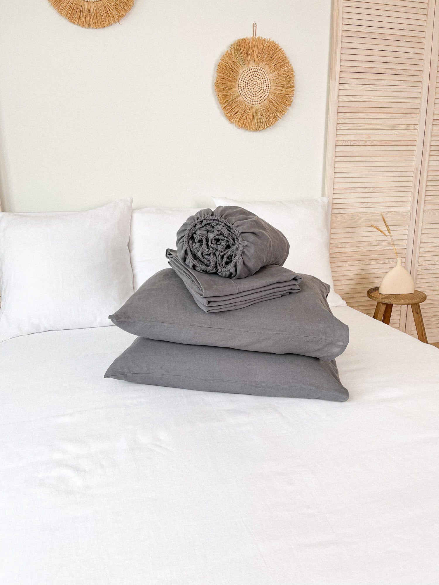 Sophisticated Dark Gray Linen Bed Sheets – Premium & Safe – Linen Notes