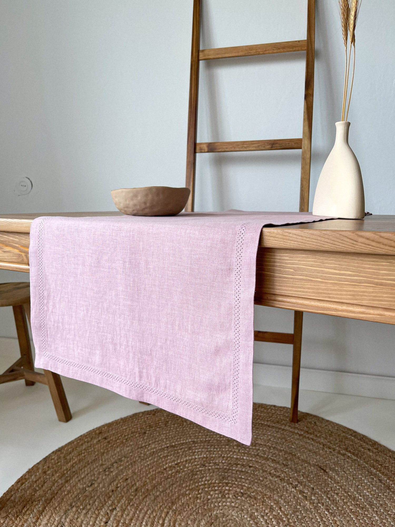 Dusty Pink Hemstitch Linen Table Runner – Elegance – Linen Notes